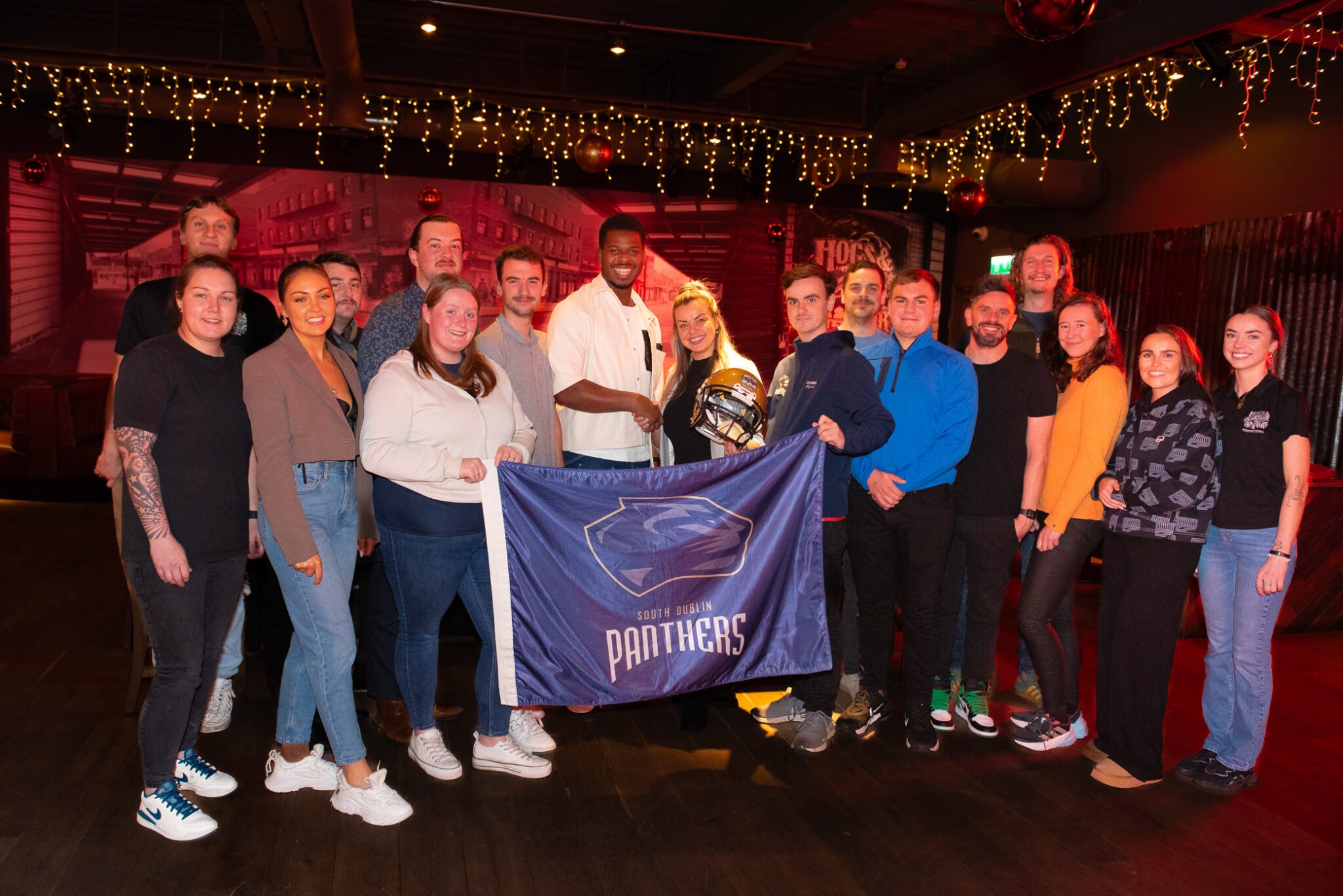 Hogs & Heifers – Bar & Grill